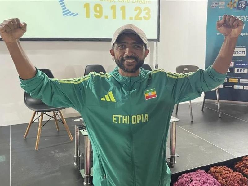 Αυθεντικός Mαραθώνιος: Ο ξυπόλυτος δρομέας που θα τρέξει στα χνάρια του ...