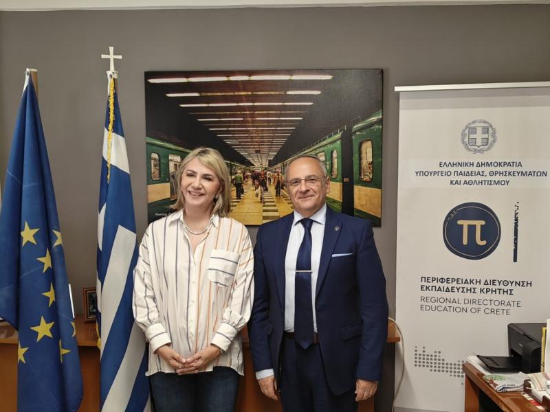 ΕΑΠ: Φοιτητές και απόφοιτοι προειδοποιούν για αγωγές δεκάδων χιλιάδων ...