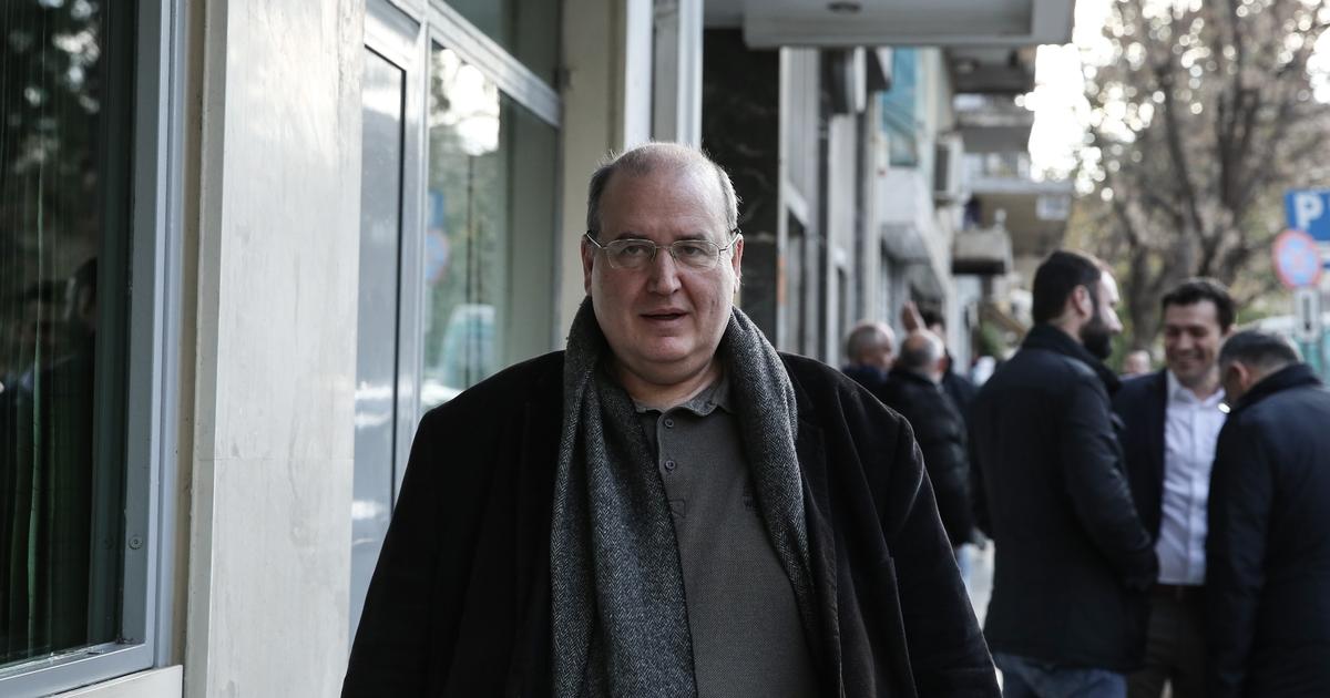 Φίλης: Έκαναν παραμάγαζο ιδιωτικών συμφερόντων το υπουργείο Παιδείας ...