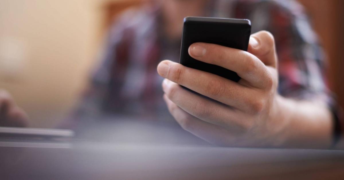 Silent SMS: Το «αόρατο» μήνυμα που μπορεί να αποκαλύψει την τοποθεσία σου χωρίς να το μάθεις ...