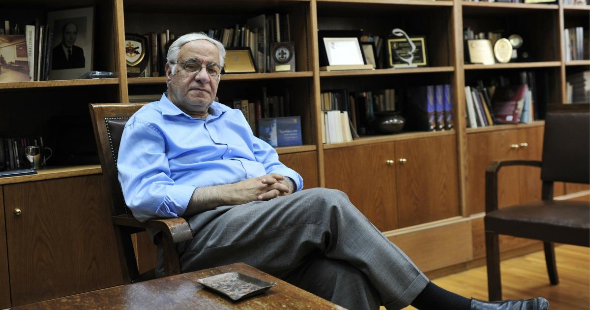 Διονύσης Σιμόπουλος: Το «αντίο» του πρύτανη του ΕΜΠ | Alfavita