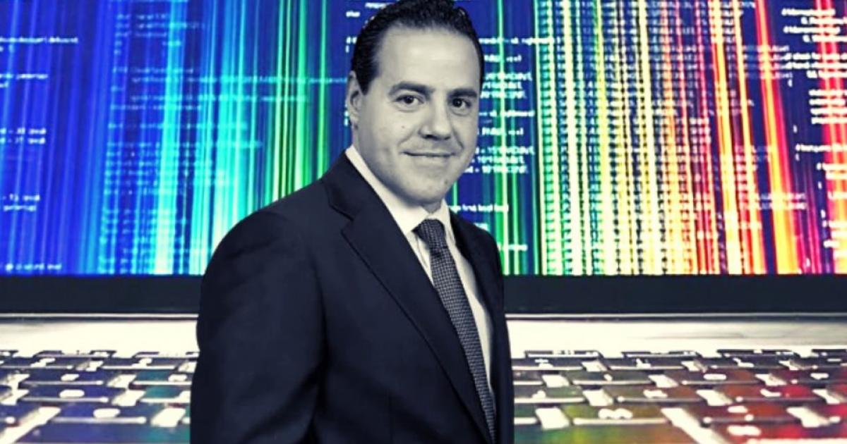 Πρωταγωνιστής του σκανδάλου των υποκλοπών ο Φέλιξ Μπίτζιος | Alfavita