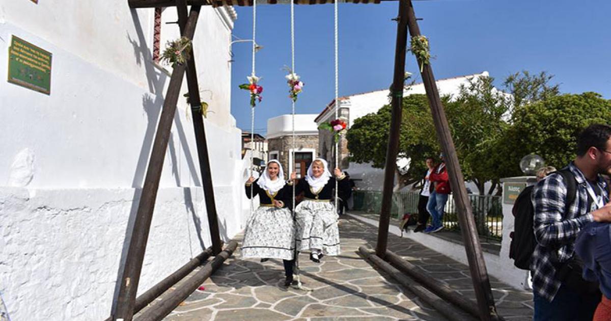 Πάσχα στις Κυκλάδες: Έξι συναρπαστικά έθιμα | Alfavita