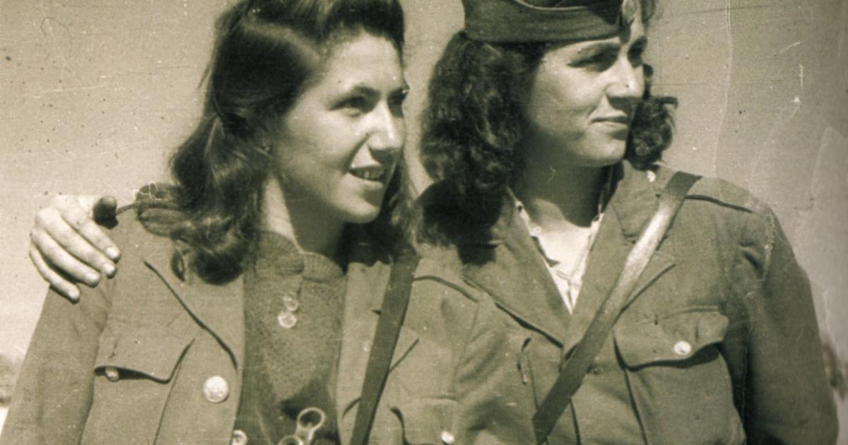 Καινούργιος Ουρανός: Οι γυναίκες στον Δημοκρατικό Στρατό Ελλάδας (Δείτε ...