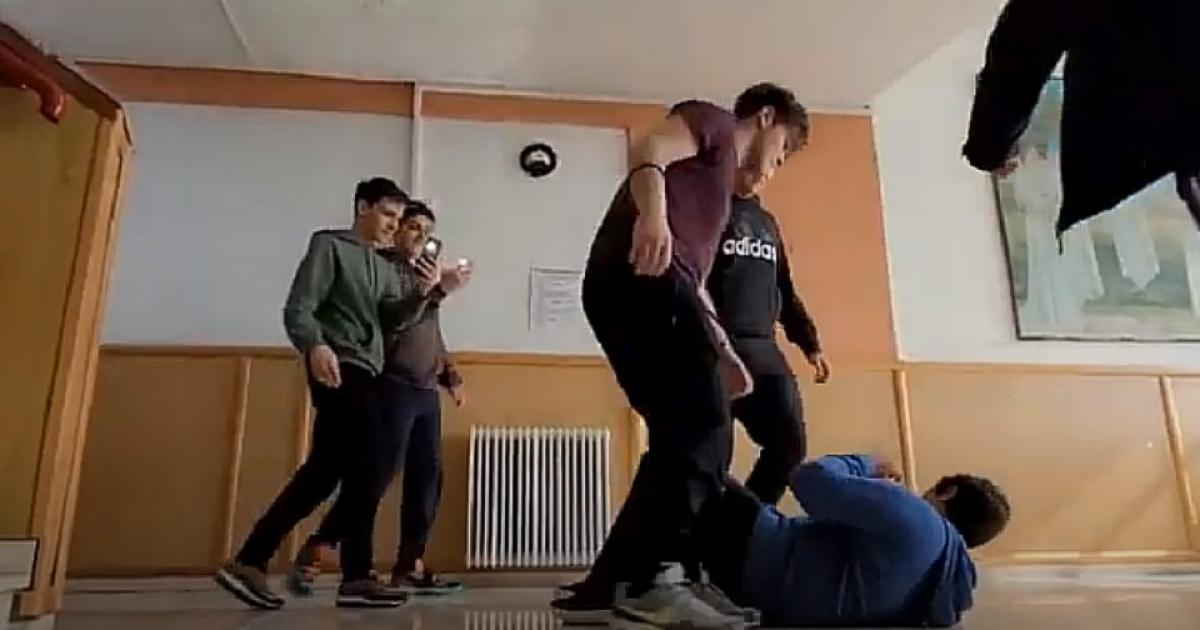 Ένα βίντεο για το Bullying: Το μήνυμα των μαθητών | Alfavita
