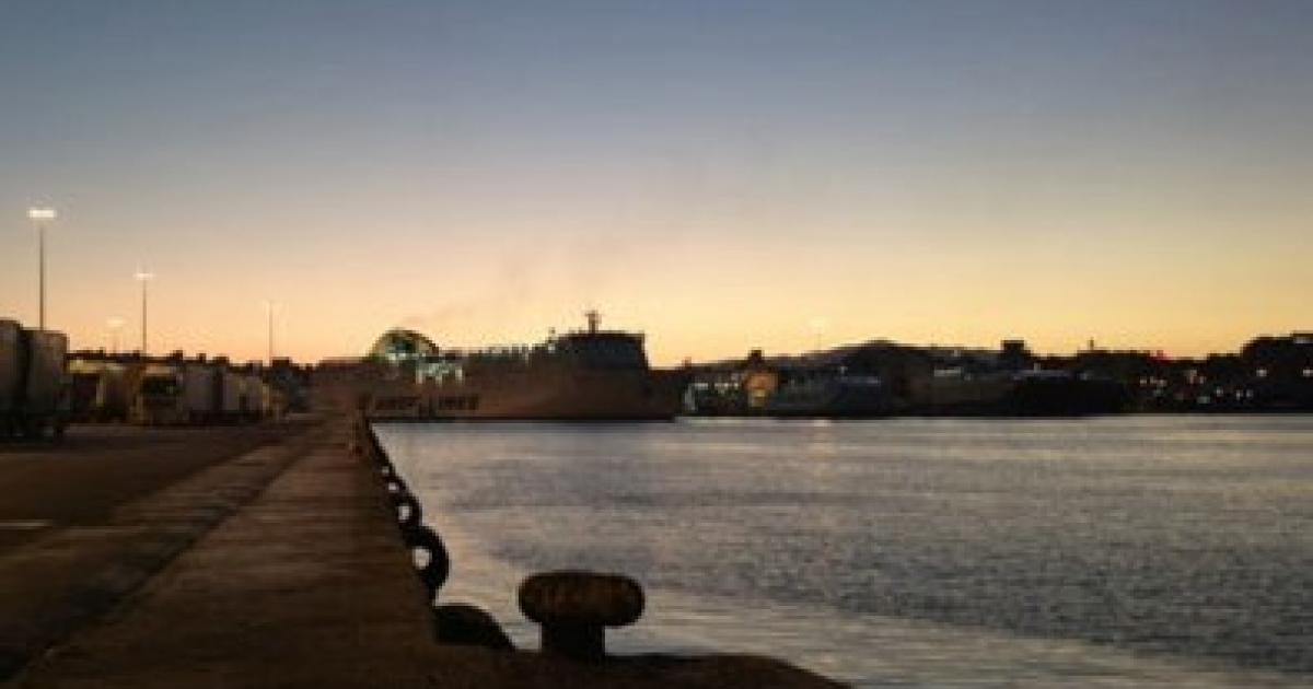 25 προσλήψεις στο Δήμο Πειραιά με απολυτήριο Λυκείου- Πώς θα κάνετε αίτηση | Alfavita