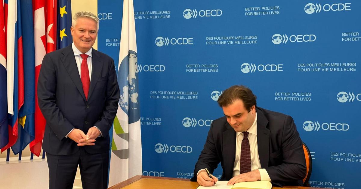 Ο ΟΟΣΑ/PISA και η Παγκόσμια διακυβέρνηση στην εκπαίδευση | Alfavita