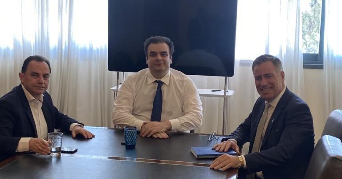 Συνάντηση του Πρύτανη του ΔΙ.ΠΑ.Ε. με τον Υπουργό Παιδείας ...