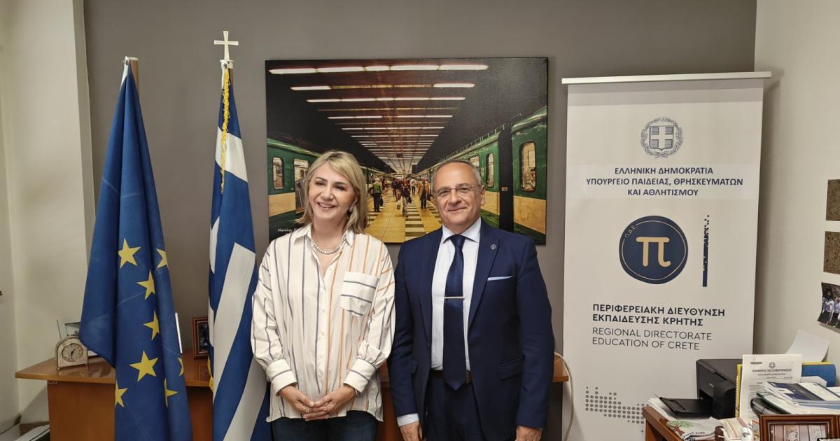 Μακρή: Επίσκεψη στην Περιφερειακή Δ/νση Εκπαίδευσης Κρήτης | Alfavita