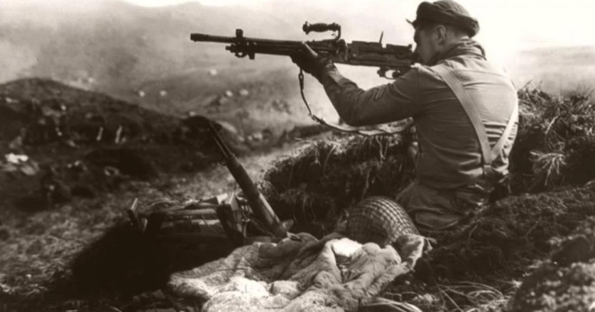 Απίθανες τραγωδίες στο πεδίο της μάχης: Τι γίνεται όταν ο εχθρός ...