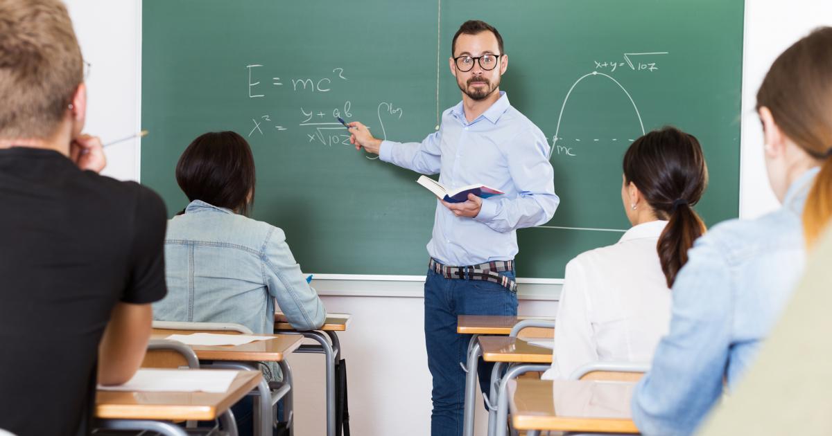 Τα Μισθολογικά Κλιμάκια (Μ.Κ) των Εκπαιδευτικών: Πότε και πώς αλλάζουν ...