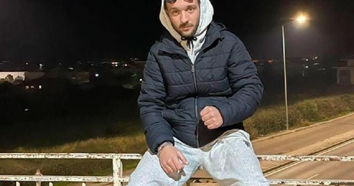 Αγρίνιο: «Γιατί ζωή μου;» - Το «αντίο» στον 20χρονο που σκοτώθηκε σε τροχαίο | Alfavita
