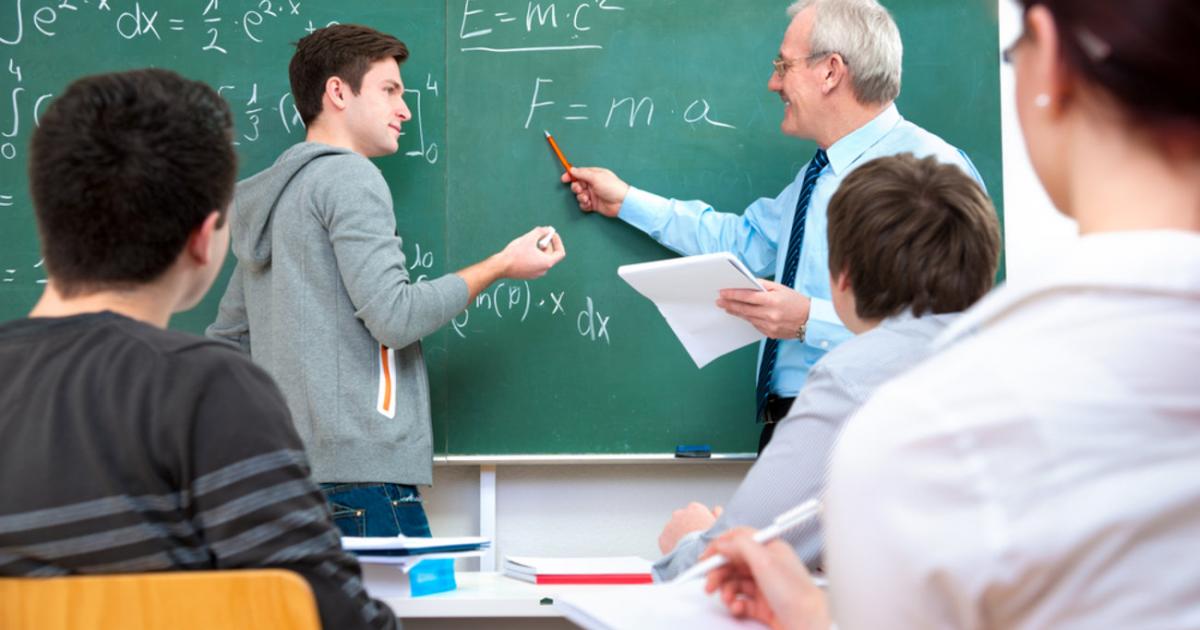 Τι σημαίνουν για τους εκπαιδευτικούς οι νέες φορολογικές κλίμακες- Πόσα ...