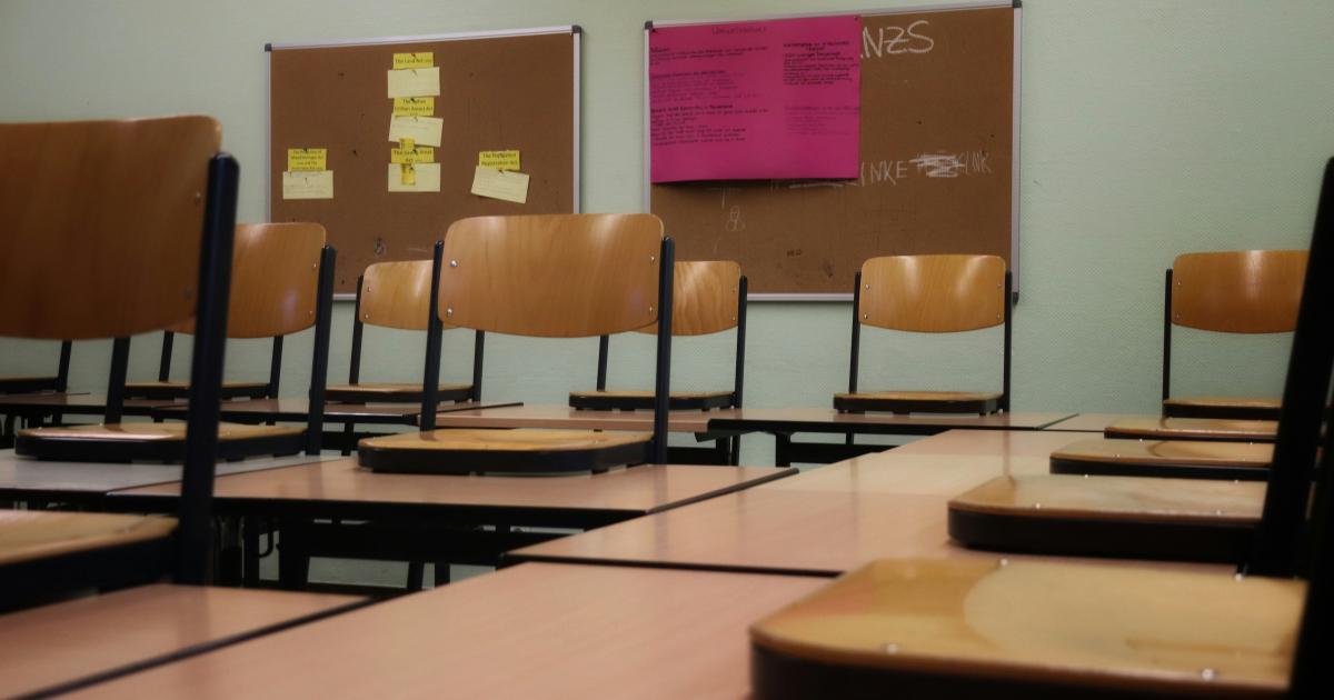 ΟΛΜΕ: Αυτό που δεν έχει θέση στο δημόσιο σχολείο είναι η πολιτική της κυβέρνησης της ΝΔ! | Alfavita