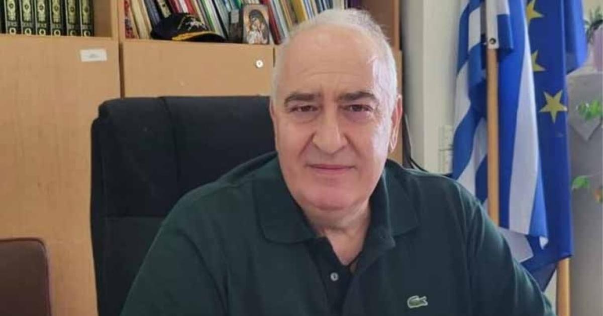 Ο νέος Γ.Γ. του υπουργείου Παιδείας Γιάννης Παπαδομαρκάκης αναλαμβάνει ...