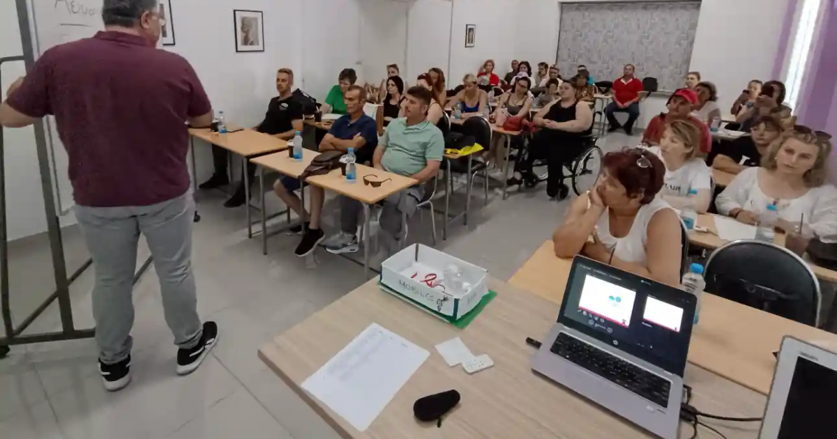 Ιδρύονται δύο Σχολεία Δεύτερης Ευκαιρίας (Σ.Δ.Ε.) στους Δήμους ...