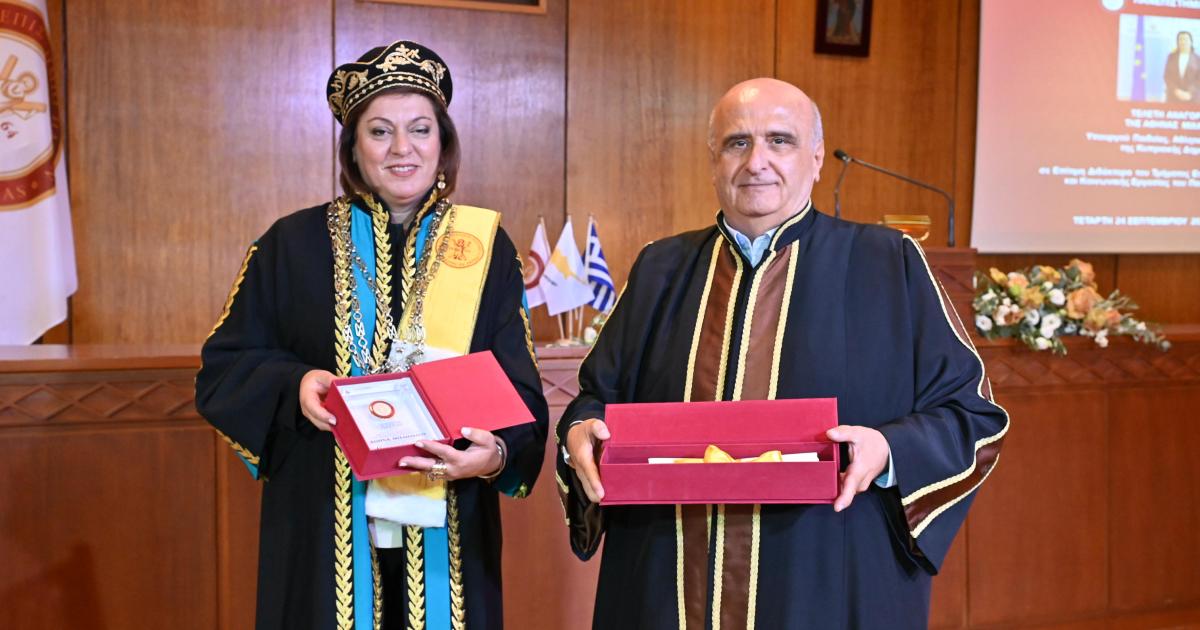 Επίτιμη Διδάκτωρ του Πανεπιστημίου Πατρών η Υπουργός Παιδείας ...