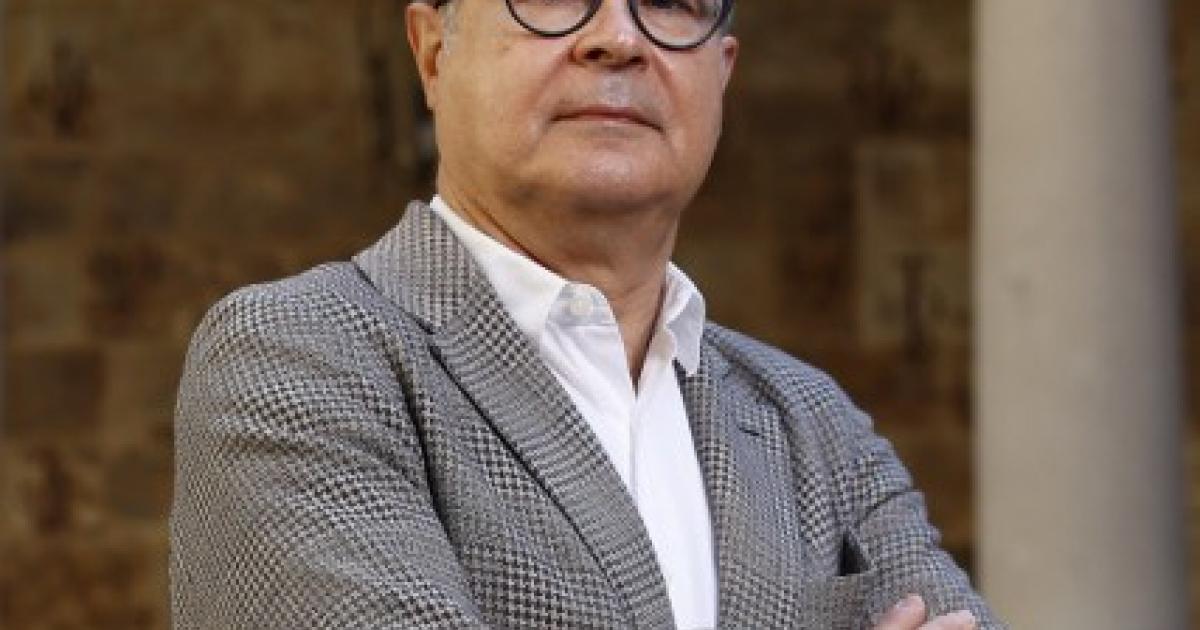Πανεπιστήμιο Ιωαννίνων: Επίτιμος Διδάκτορας του Τμήματος Φιλολογίας ο κ ...