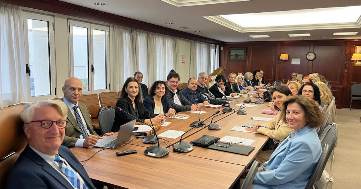 40 σύμβουλοι εκπαίδευσης σε πρώτη συνεργασία με το ΣτΕ - Δράση για την ...