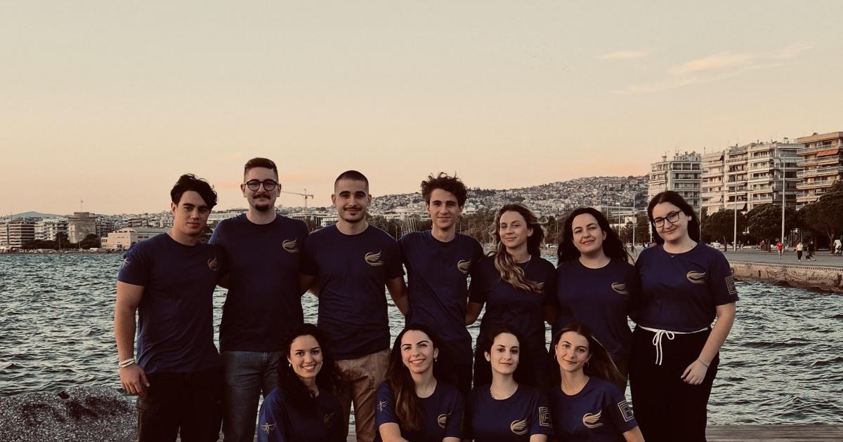 iGEM Thessaloniki 2025: Οι φοιτητές που βάζουν στο στόχαστρο τη ...