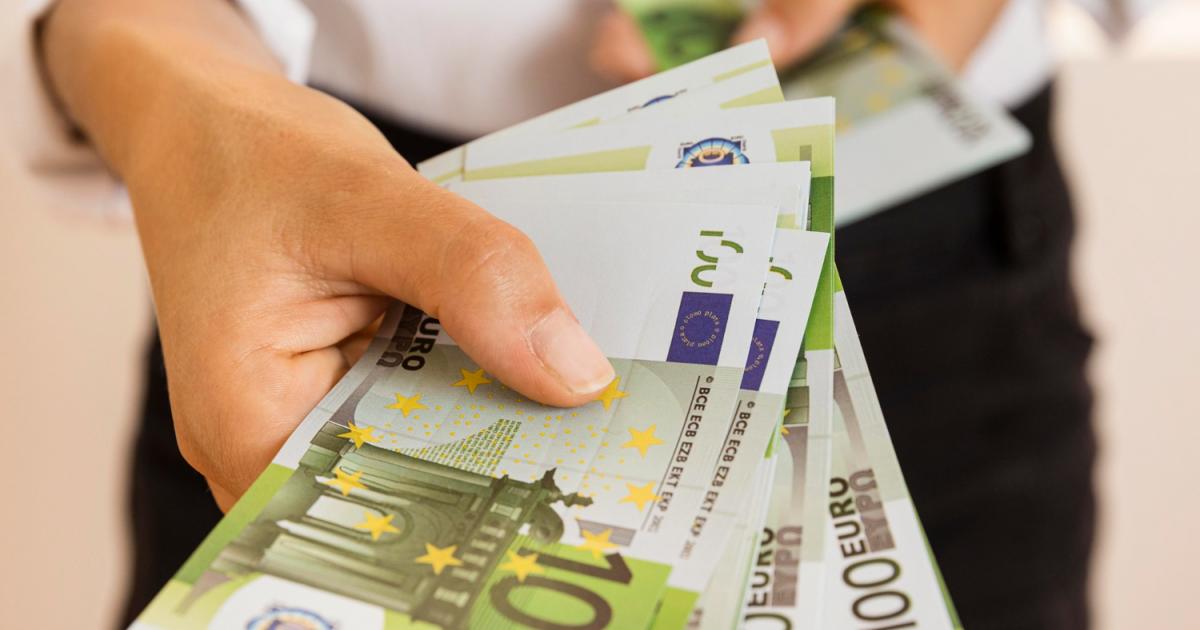 Κλήρωσε η φορολοταρία Οκτωβρίου - Ποιοι κερδίζουν ως 50.000€ | Alfavita