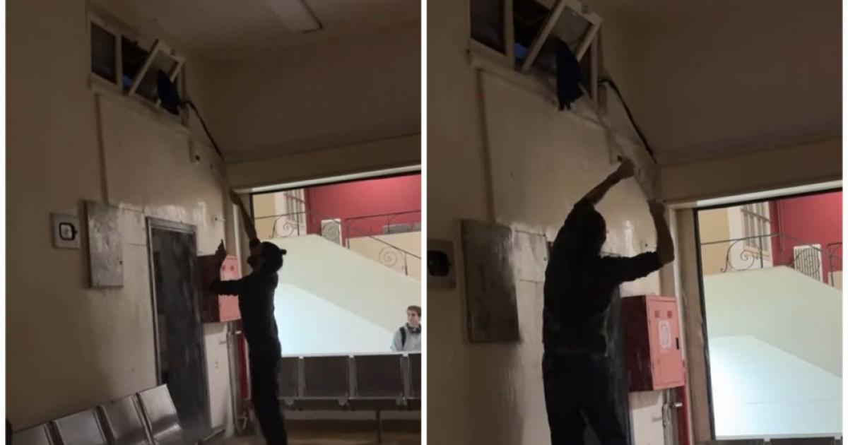 Πλημμύρισε αίθουσα στην ΑΣΟΕΕ – Φοιτητές προσπαθούν να σταματήσουν τα ...