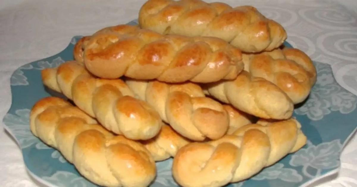 Σμυρναίικα κουλουράκια: Το μικρασιατικό γλυκό που έγινε πασχαλινή ...