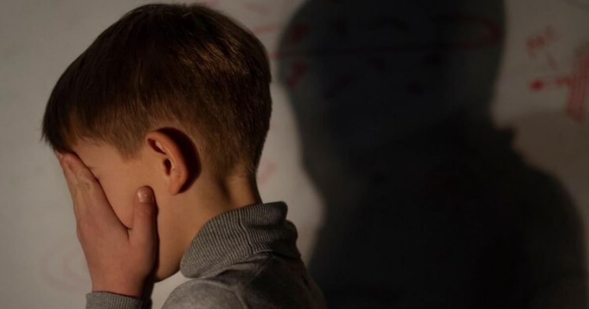 Σέρρες: Σοκ σε Γυμνάσιο - Καθηγήτρια φίμωσε 13χρονο με μονωτική ταινία ...