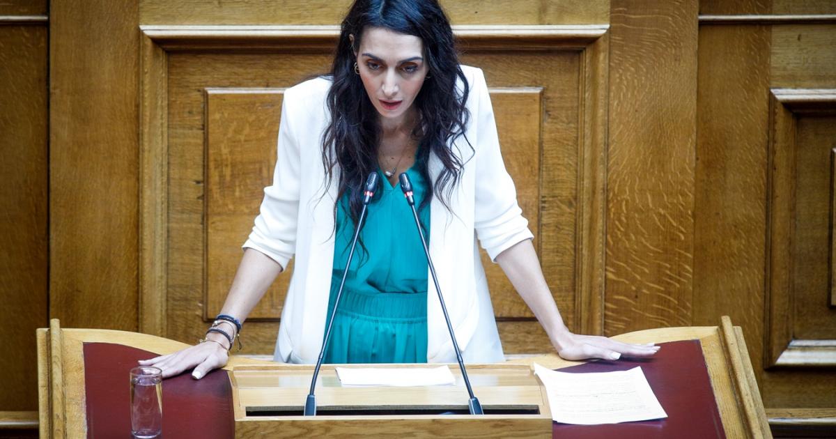ΕΠΑΛ «δύο ταχυτήτων»: Χωρίς βιβλία οι μαθητές – Στη Βουλή το μπάχαλο με ...