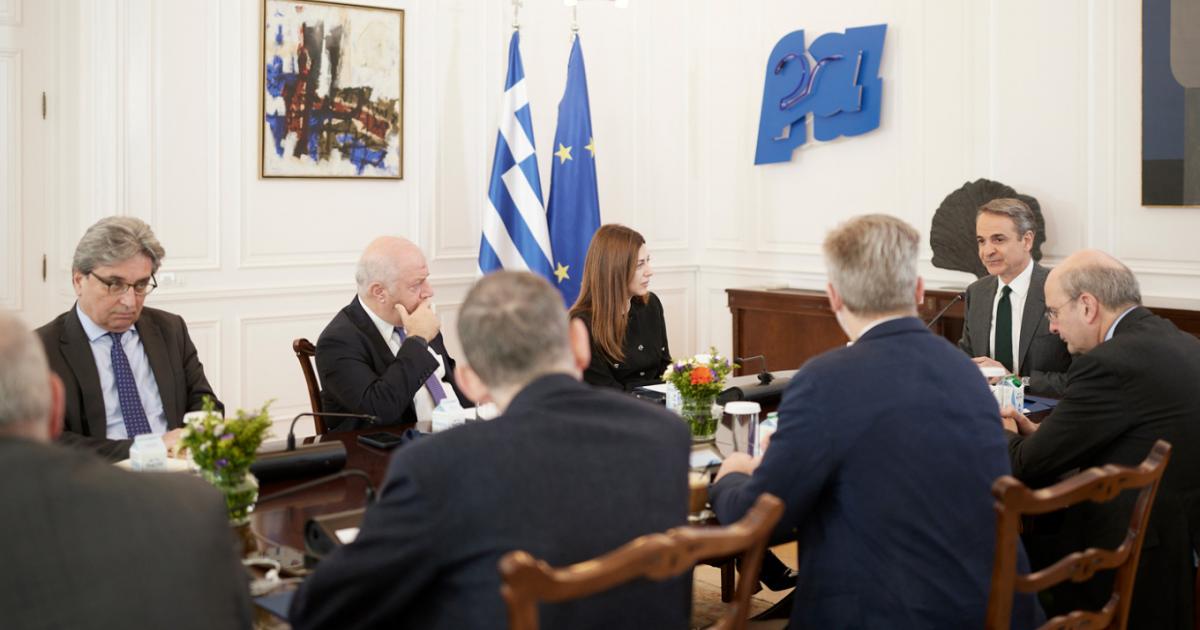 Υπουργείο Παιδείας: Ξεκινά ο Εθνικός Διάλογος για το Λύκειο και το ...