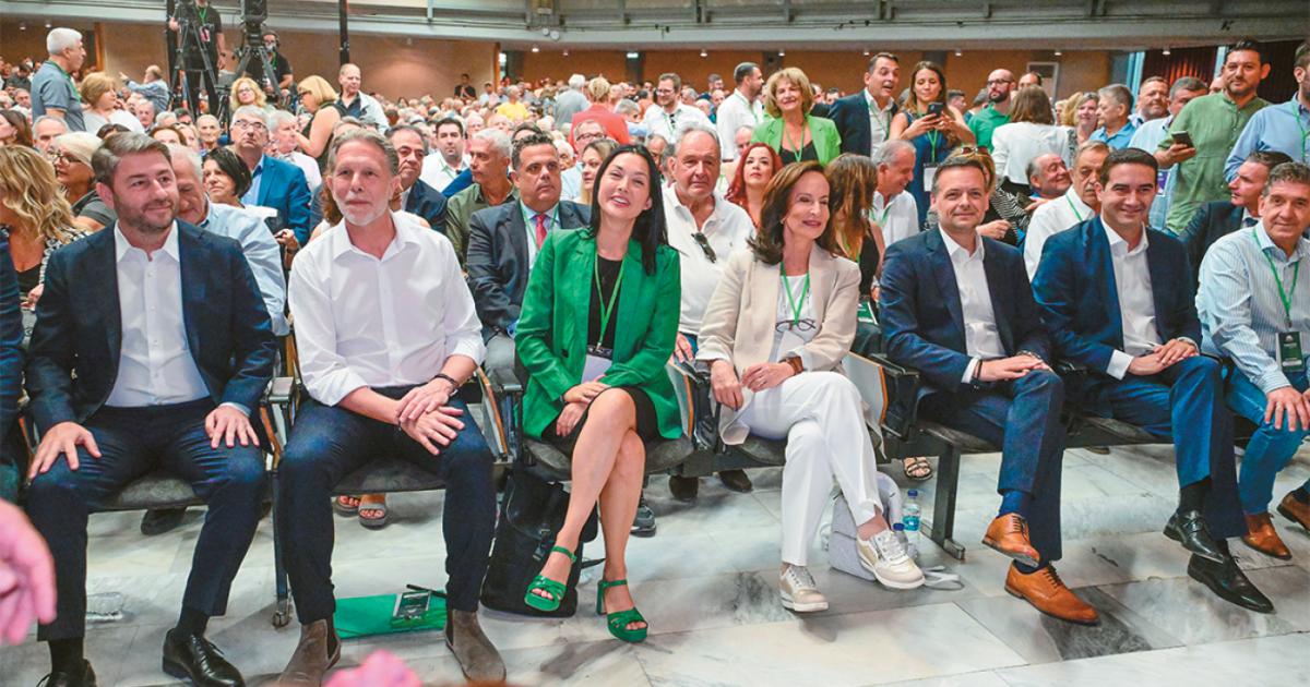 Κινήσεις διεύρυνσης από τη Χαριλάου Τρικούπη: Τα ονόματα που ...