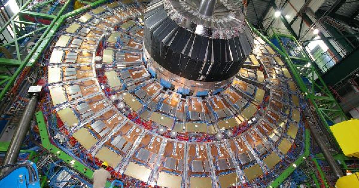 Εξαιρετικά σπάνια διάσπαση ανιχνεύεται για πρώτη φορά στο CERN | Alfavita