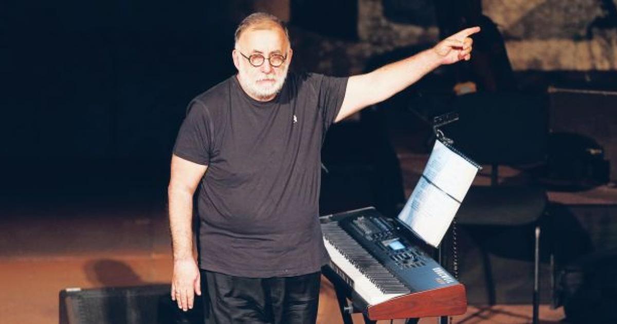 Μικρουτσικος: «Καρκίνε, τα έβαλες με λάθος άνθρωπο. Θα σε ταλαιπωρήσω ...
