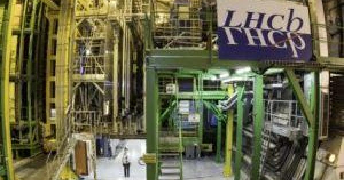 CERN – Standard Model: Το πείραμα LHCb βρίσκει νέα στοιχεία για μια πιθανή απόκλιση από το ...