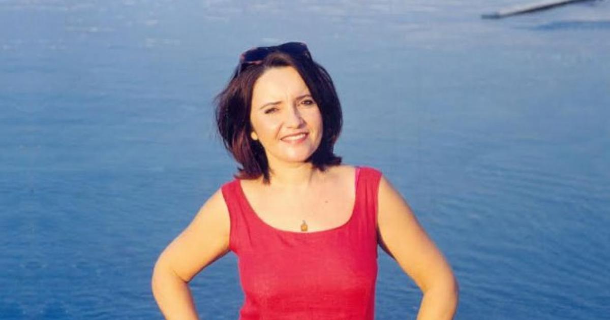 Αποχαιρετισμός στη φιλόλογο - ποιήτρια Γιώτα Αργυροπούλου | Alfavita