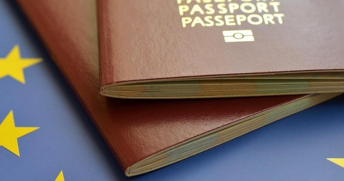 Αυτά είναι τα πιο ισχυρά διαβατήρια του κόσμου για το 2024 - Στην πέμπτη θέση η Ελλάδα | Alfavita