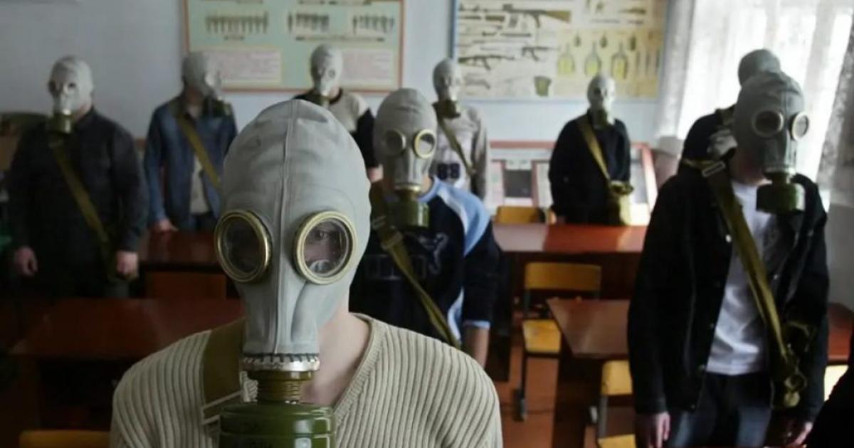 Γιατί σφίγγονται ν΄ανοίξουν τα σχολεία; | Alfavita
