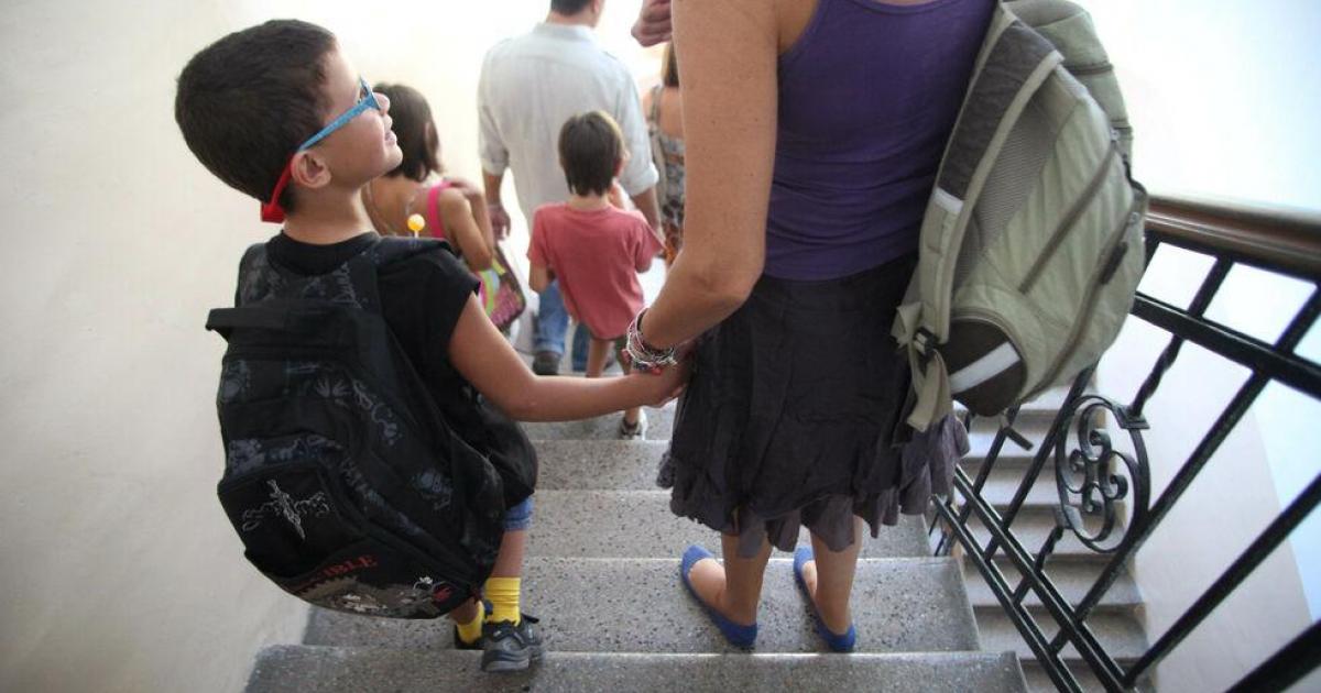 Αγαπητοί γονείς τα σχολεία ξεκίνησαν! Ωστόσο η εκπαίδευση των παιδιών ...