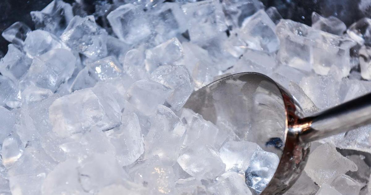 Η αλήθεια για το πώς φτιάχνονται τα παγάκια: Θα το σκεφτείτε να τα ...