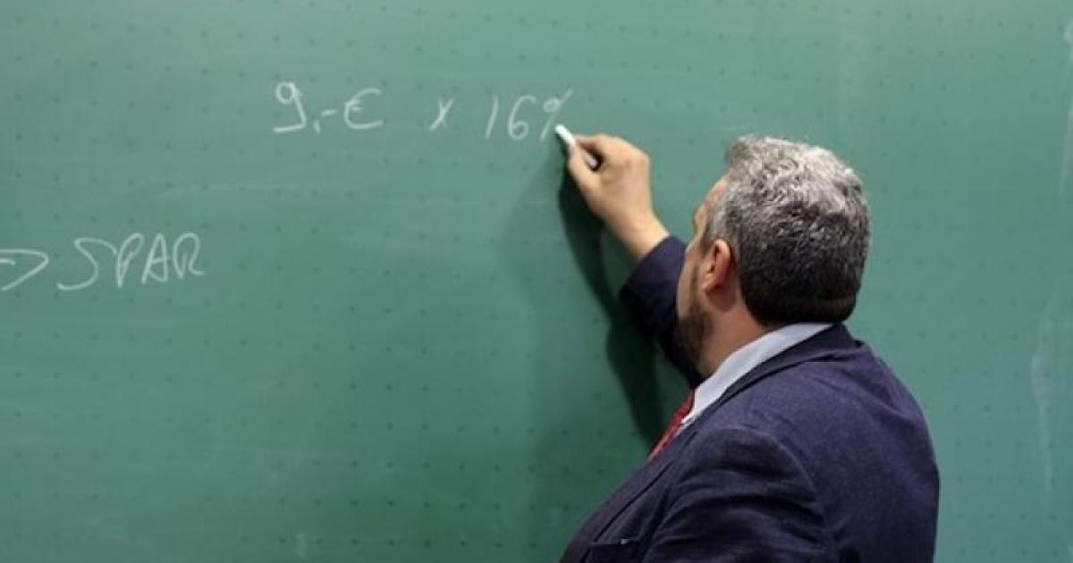 Εκπαιδευτικοί: Οι 10 ειδικότητες εκπαιδευτικών που υπέβαλαν τις ...