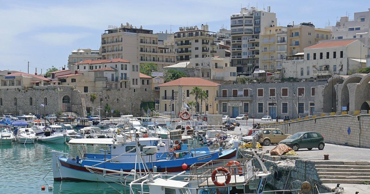Προς καθολικό lockdown Ηράκλειο Κρήτης και δήμος Ευόσμου-Κορδελιού ...