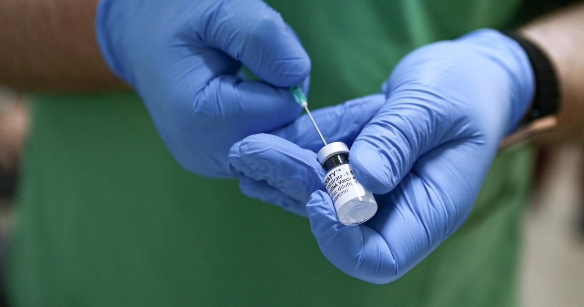 Εμβόλια κατά του κορονοϊού: Πόσο αποτελεσματικά είναι για τη μετάλλαξη ...
