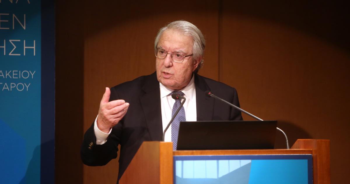 Ο Μπαμπινιώτης απαντά: «Καταρχήν ή καταρχάς;» και άλλα συχνά γλωσσικά ...
