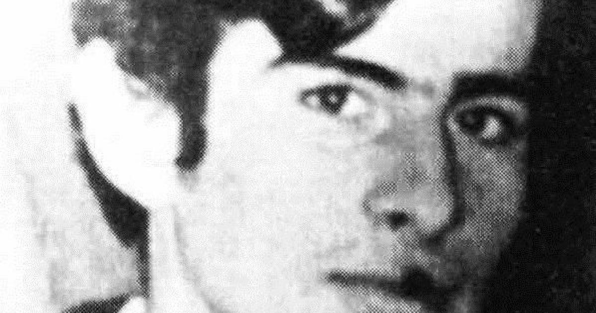 18 Νοεμβρίου 1973, δολοφονείται απο τον Ντερτιλή έξω από το Πολυτεχνείο ...