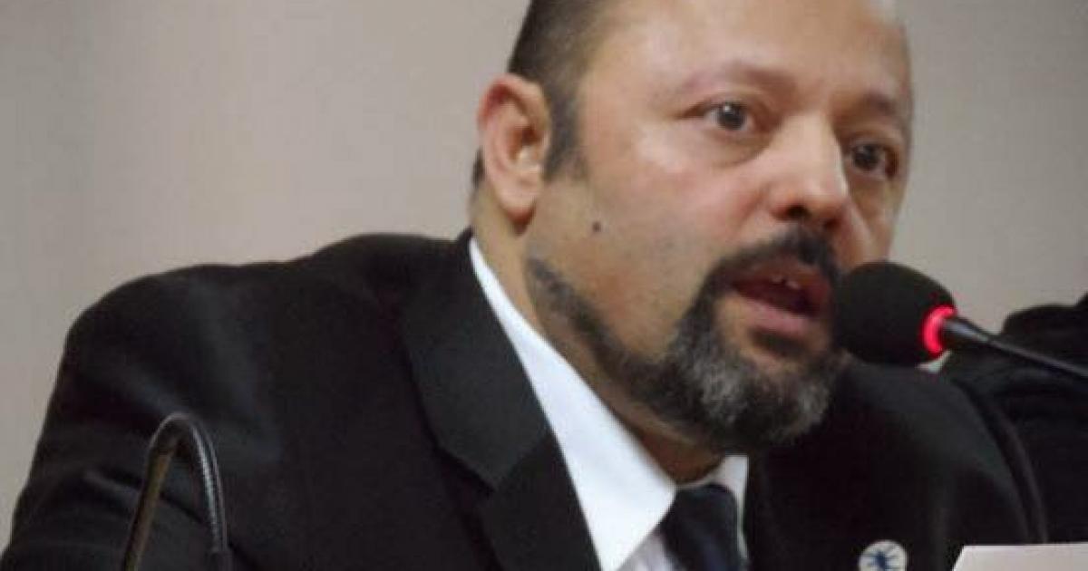 Άφαντοι ο Αρτέμης Σώρρας και η σύζυγός του | Alfavita